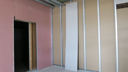 Metal Stud Plan par étapes | Matériau d'isolation